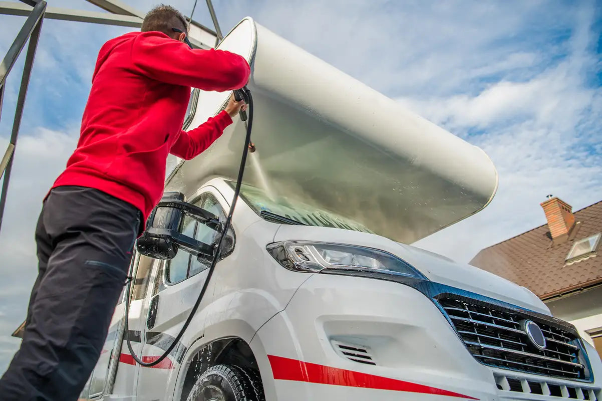 The Towsure Guide to Motorhome and Caravan Cleaning | Towsure