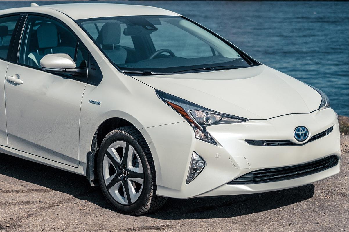 Toyota Prius owners can now tow caravans | Towsure