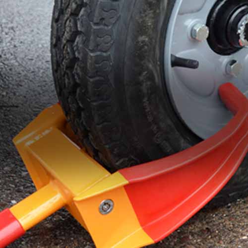 Trailer Security | Hitch Locks & Wheel Clamps for Trailers | Towsure