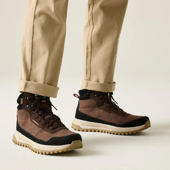 Regatta Mayfield Men's Waking Shoes - Chestnut Brown - Towsure
