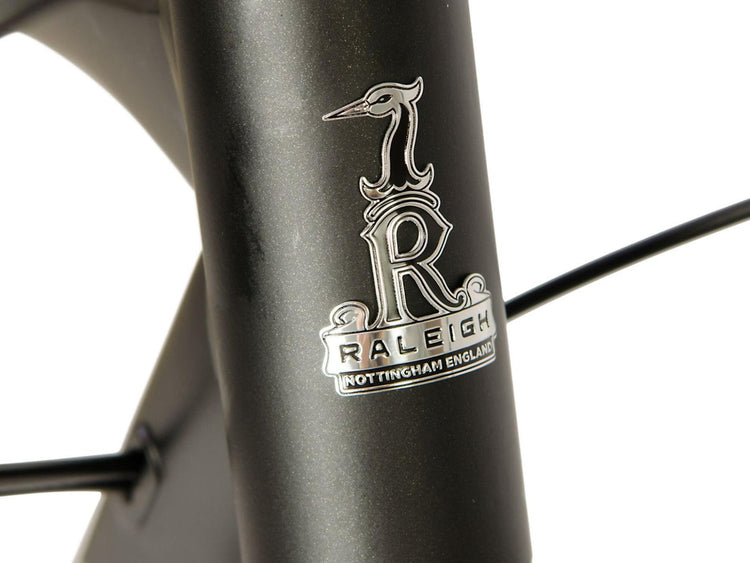 Raleigh Strada X Rugged Hybrid Bike